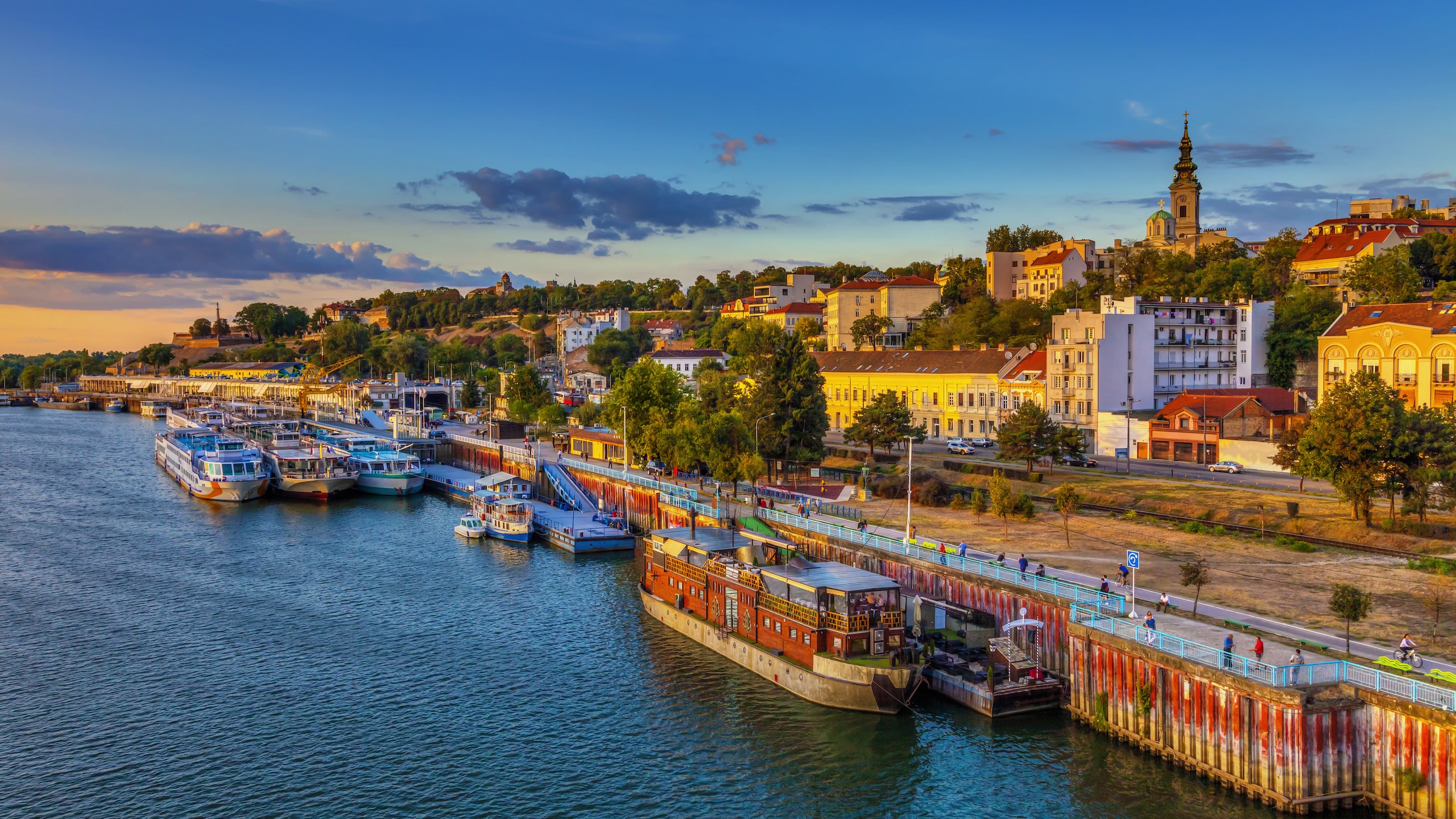 Private Transfer From Sarajevo To Belgrade or Vice Versa Funky Tours